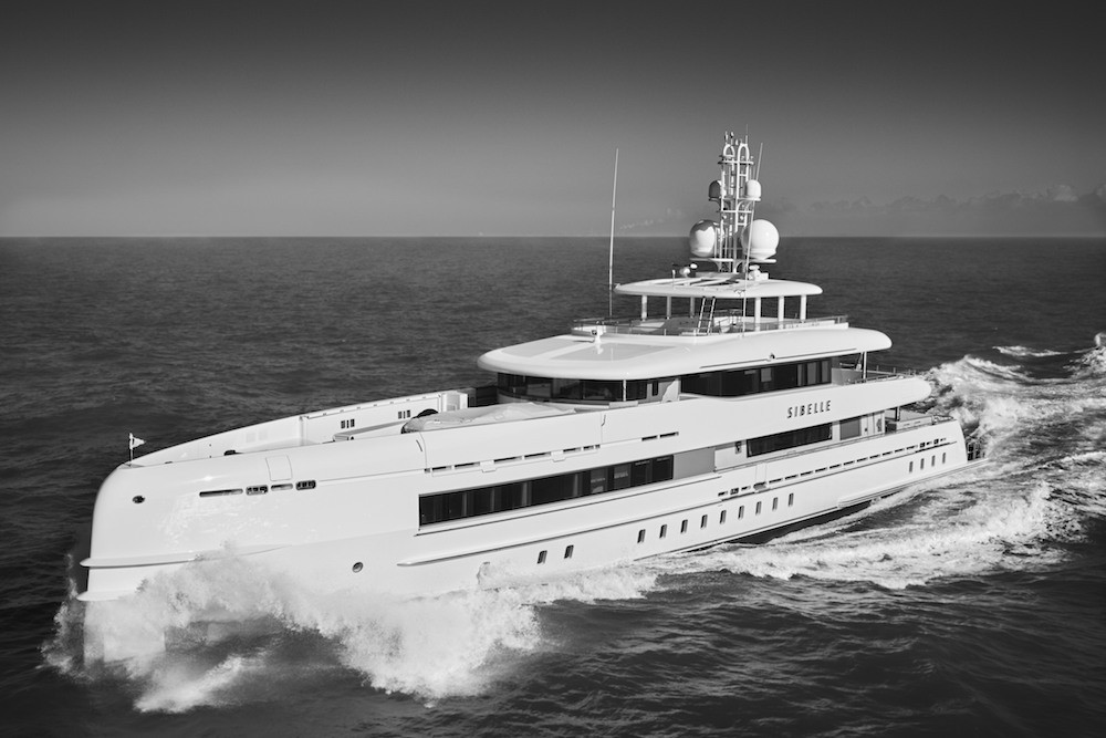 Yacht SIBELLE, a Heesen Superyacht | CHARTERWORLD Luxury Superyacht ...